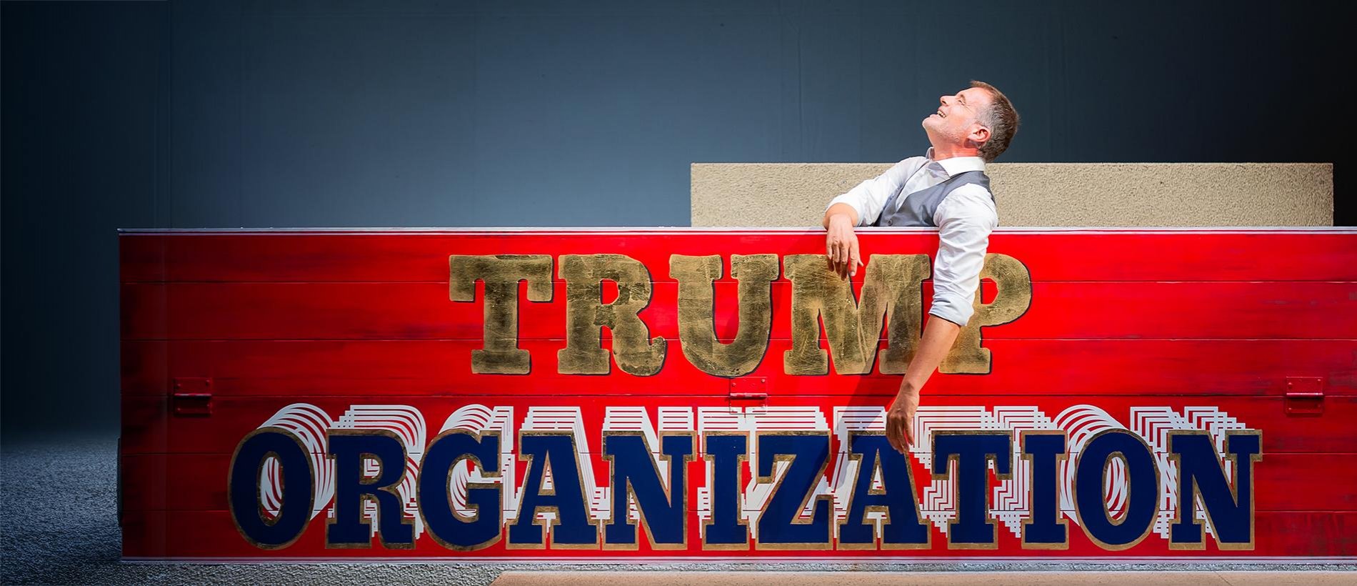 Donald - Storia molto più che leggendaria di un Golden Man - Teatro ...
